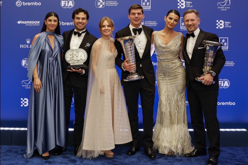 "Froh, dass er bleibt": Das sagt Verstappen über neuen Perez-Vertrag