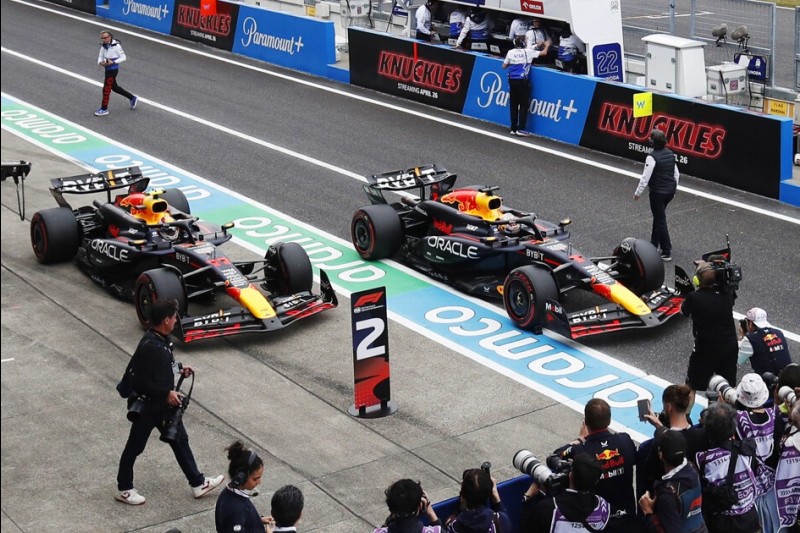 "Froh, dass er bleibt": Das sagt Verstappen über neuen Perez-Vertrag