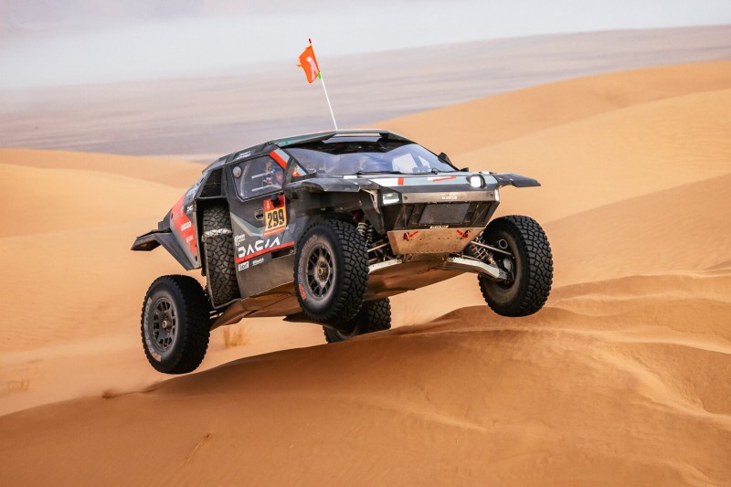 Rallye Dakar 2026: Lategans Traum vom Sieg platzt - Al-Attiyah führt ...