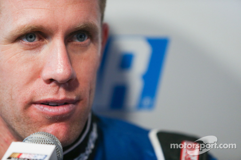 Carl Edwards, Roush Fenway Racing Ford at Daytona 500